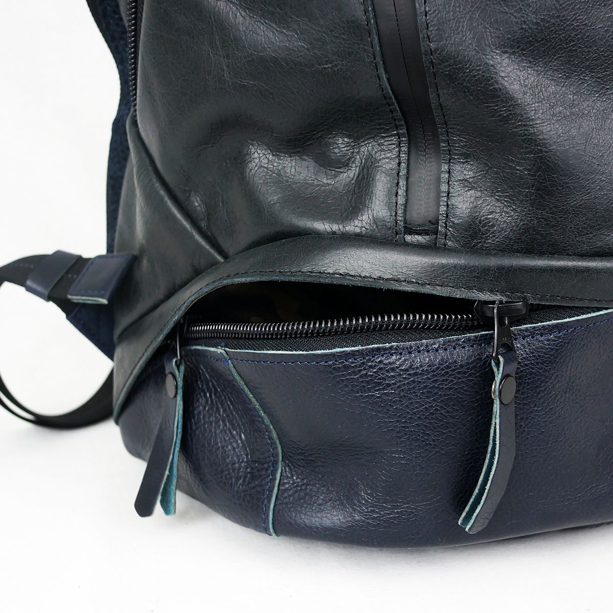 Leather Bomber Backpack - Gessato Design Store