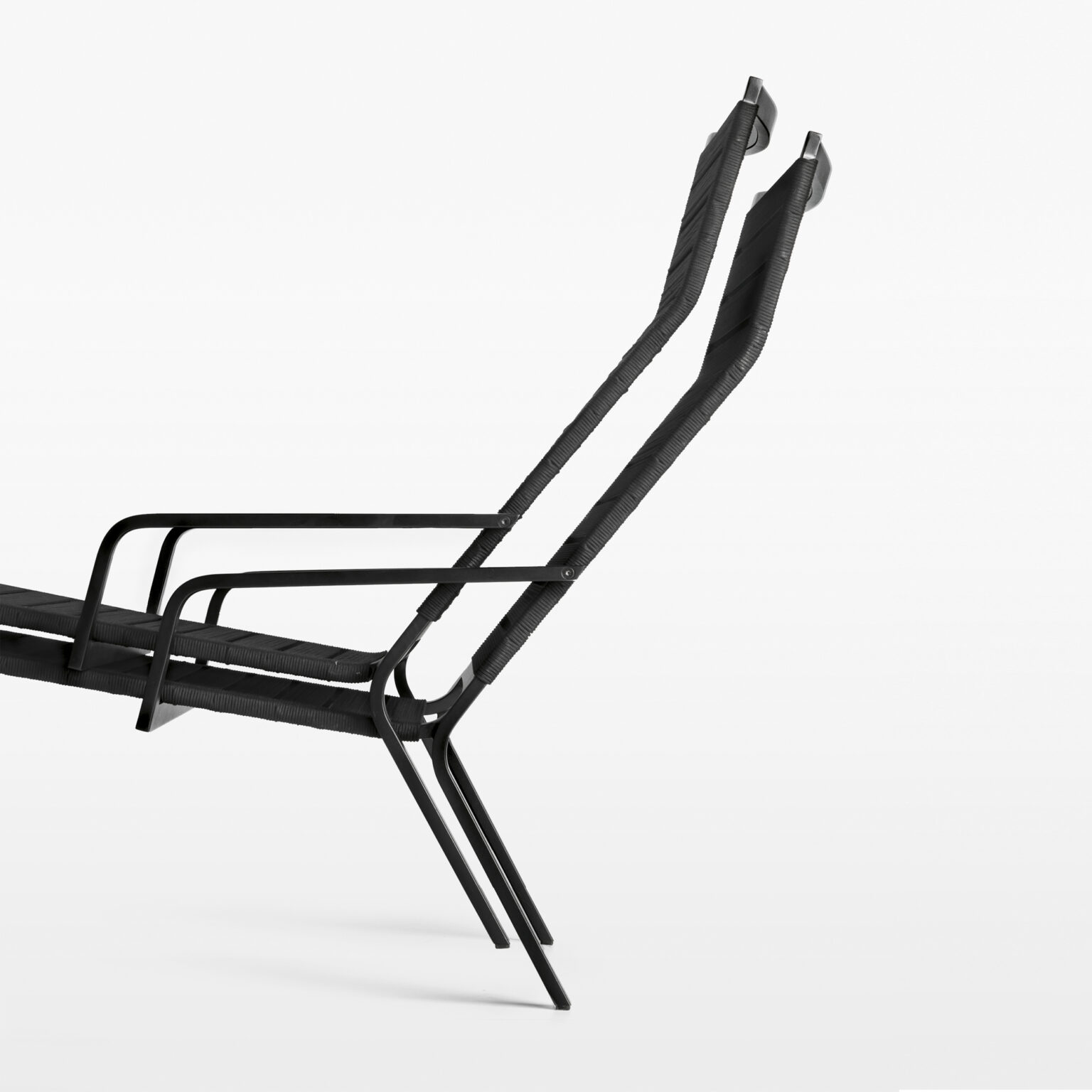 Kristalia - Rest Outdoor Chaise Lounge | Gessato Design Store