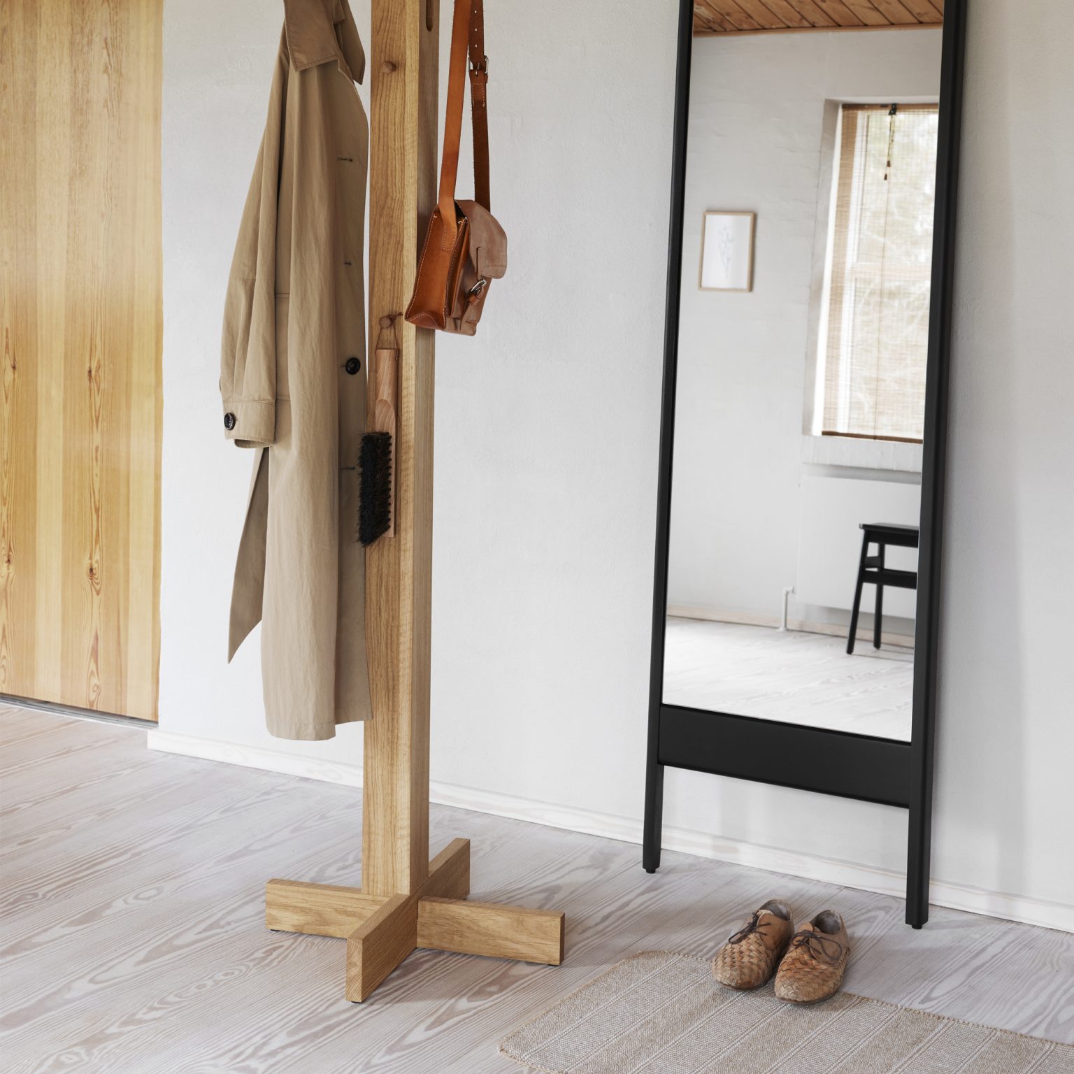 Form & Refine - A Line Mirror | Gessato Design Store
