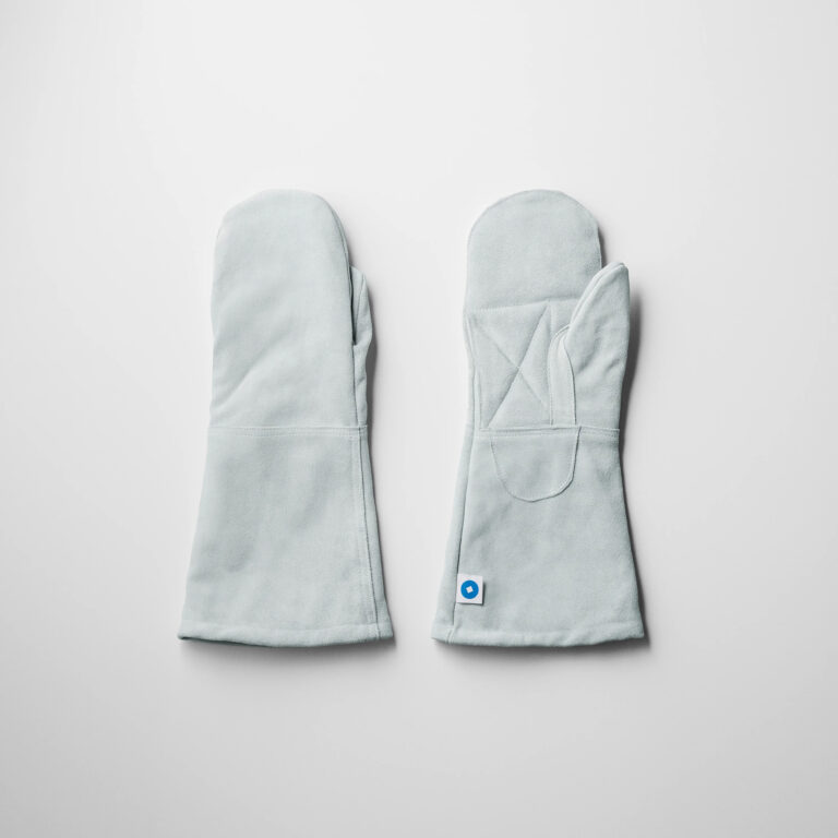 Veark - Heat / Baking Mittens | Gessato Design Store