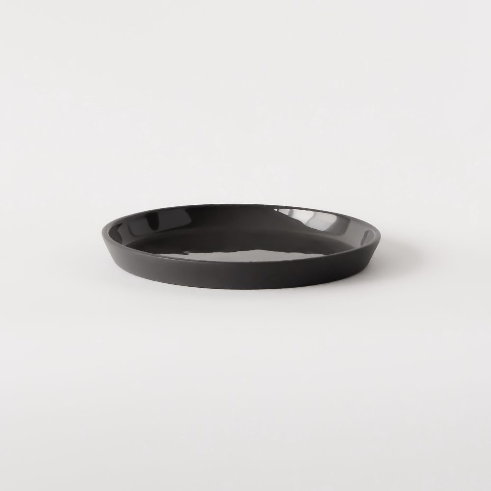 Moheim - Moheim Plates, Black | Gessato Design Store