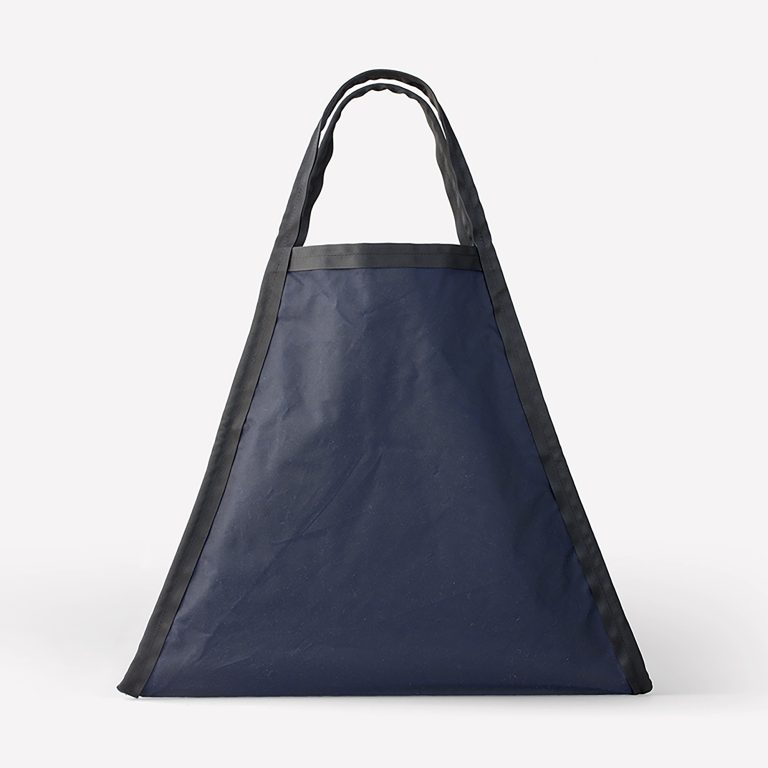 Maharam - Three Bag Large by Konstantin Grcic | Gessato Design Store
