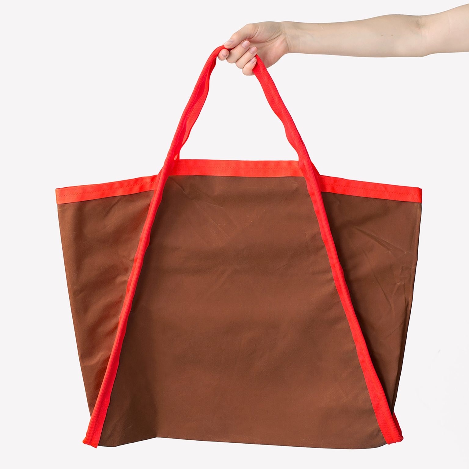 Maharam - Three Bag Large by Konstantin Grcic | Gessato Design Store