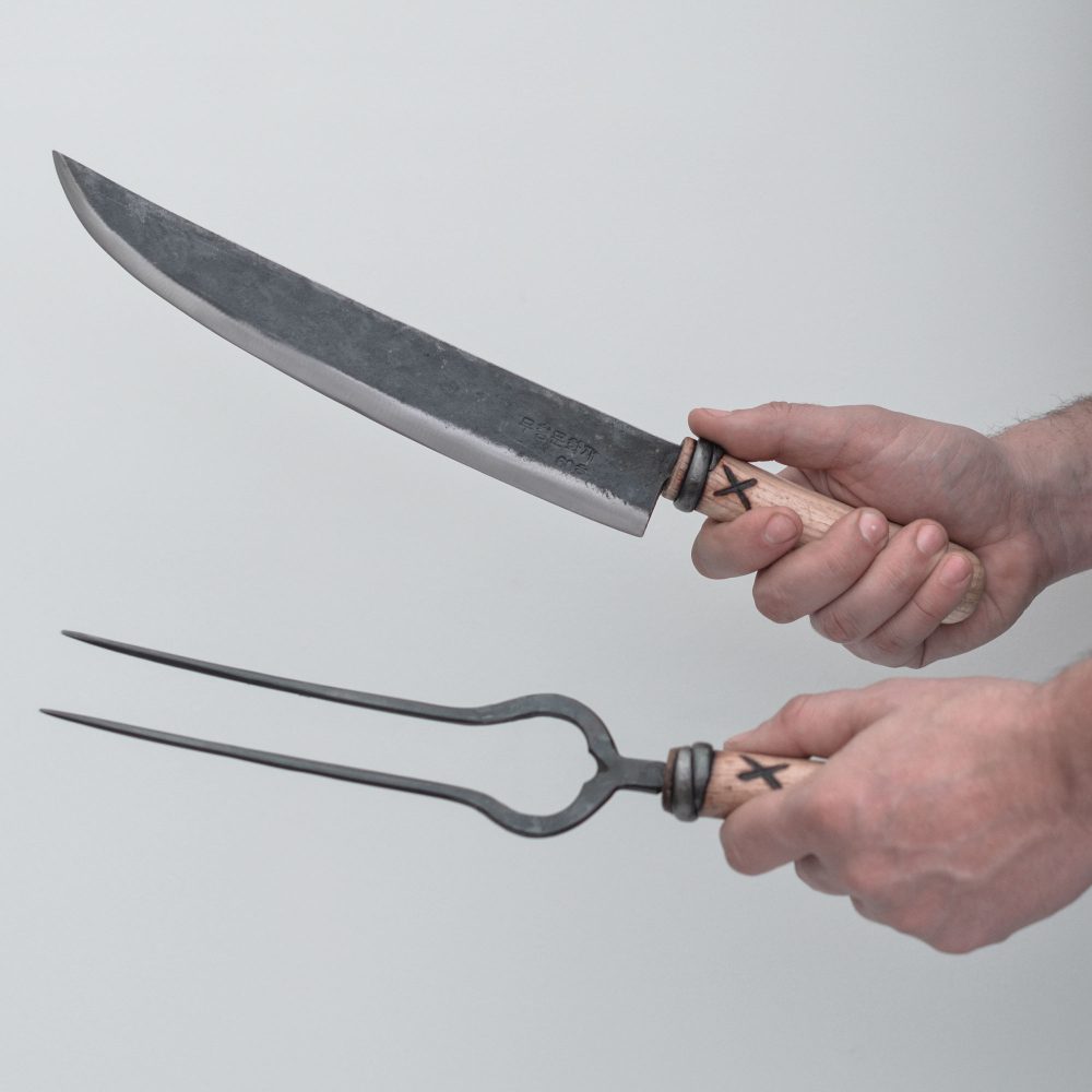 Master Shin's Anvil - Master Shin's Anvil Carving Set | Gessato Design ...