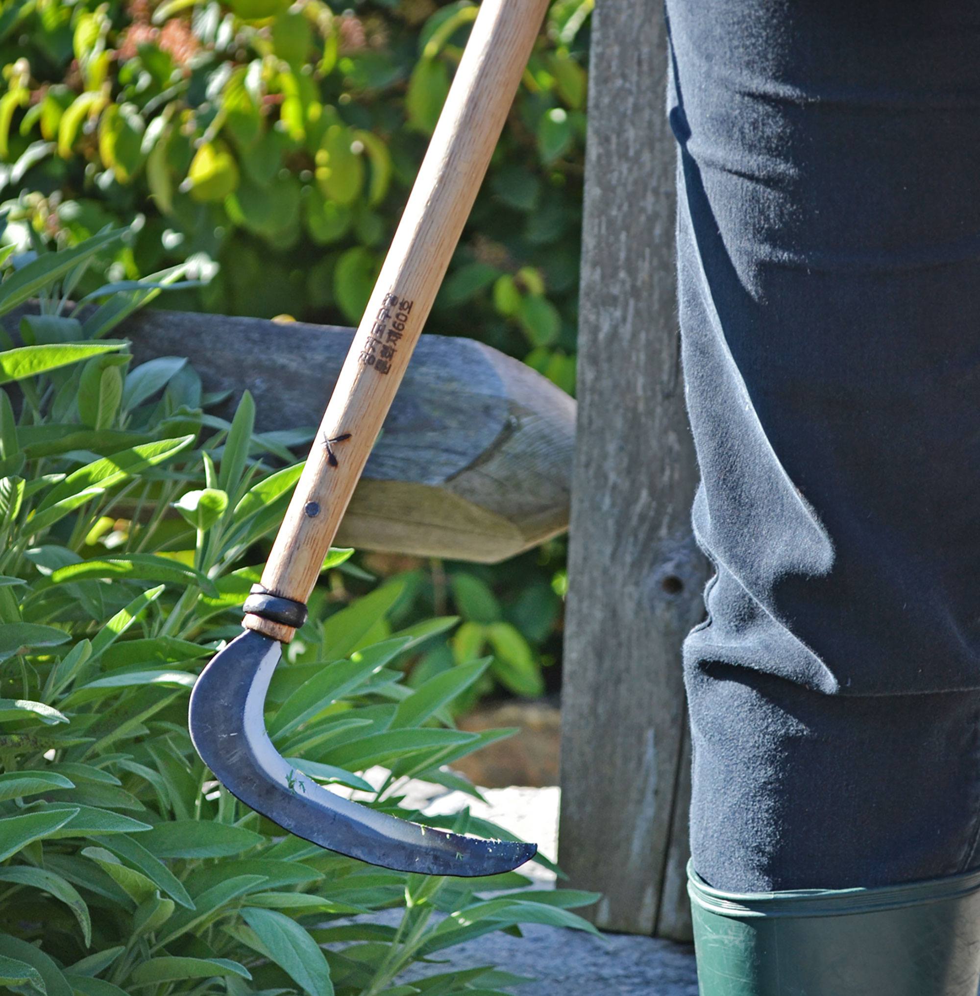 Master Shin's Anvil - Master Shin's Anvil Sickle, Long | Gessato Design ...