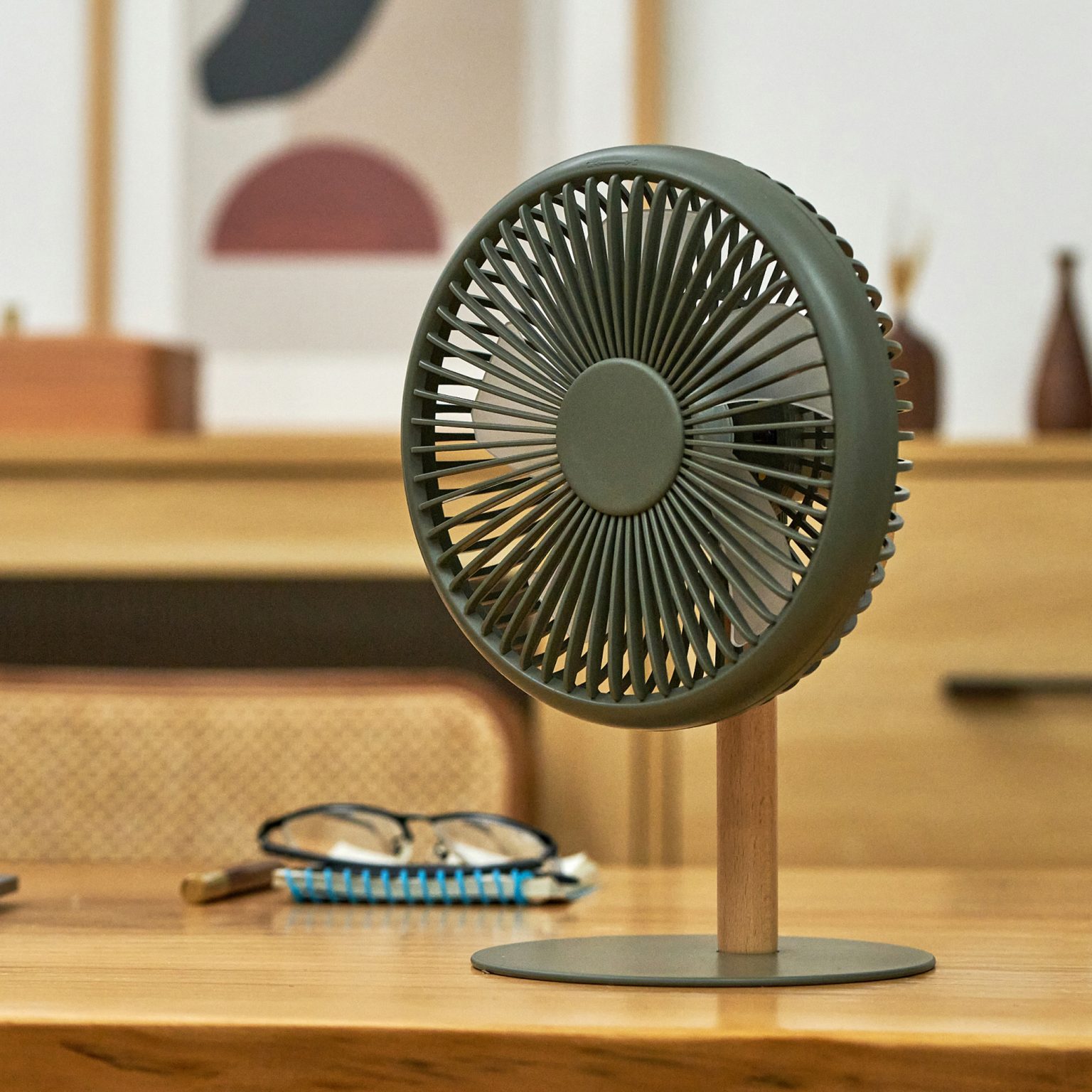 Gingko - Beyond Portable & Detachable Desk Fan/Light | Gessato Design Store