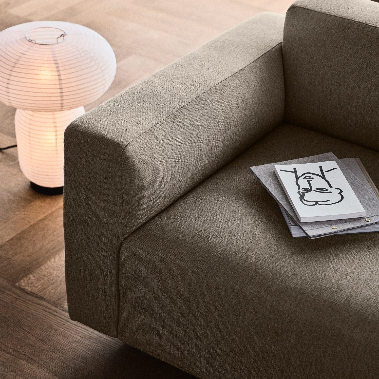 &Tradition - Formakami Table Lamp JH18 | Gessato Design Store