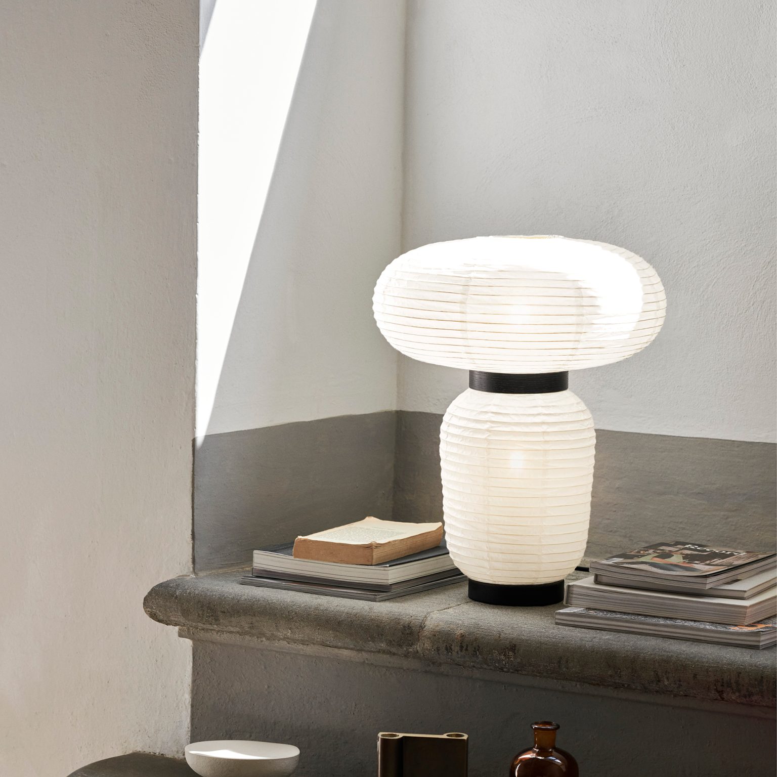 &Tradition - Formakami Table Lamp JH18 | Gessato Design Store