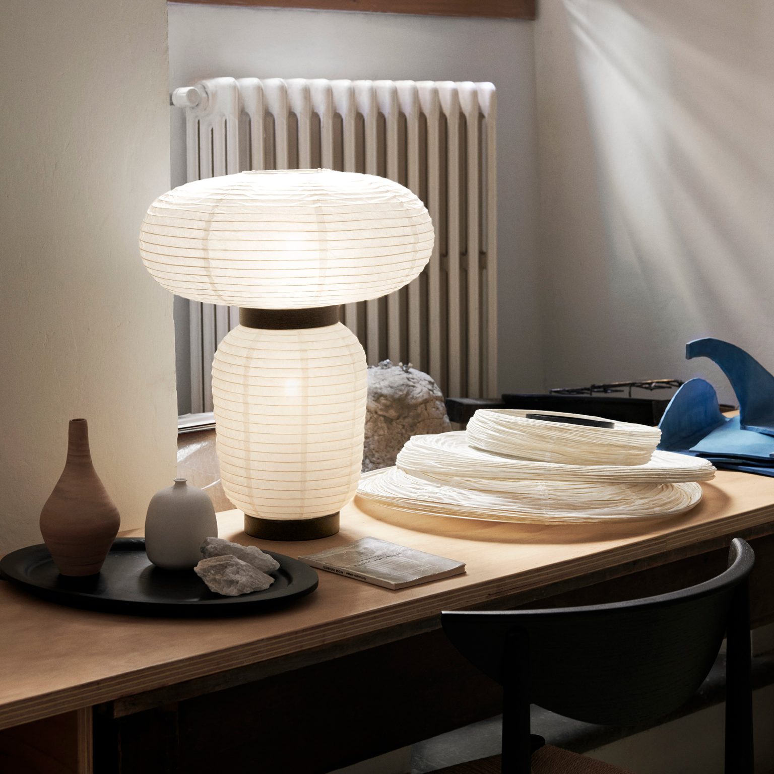 &Tradition - Formakami Table Lamp JH18 | Gessato Design Store