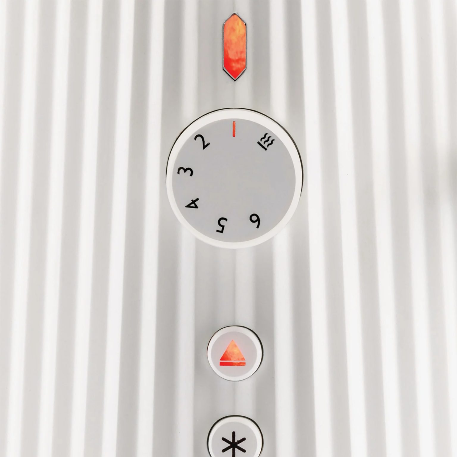 Alessi - Alessi Plissé Toaster | Gessato Design Store