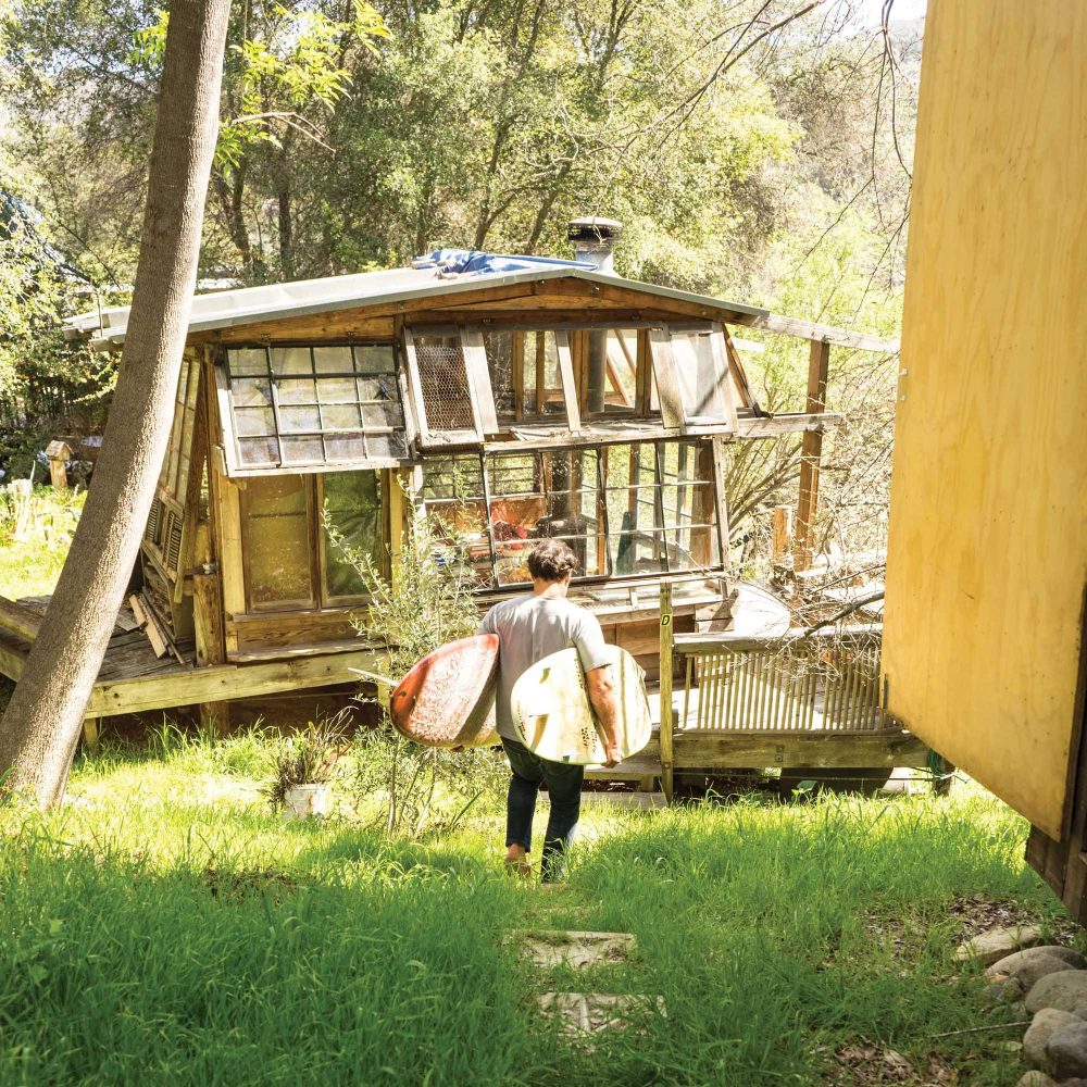 Gestalten - Surf Shacks | Gessato Design Store
