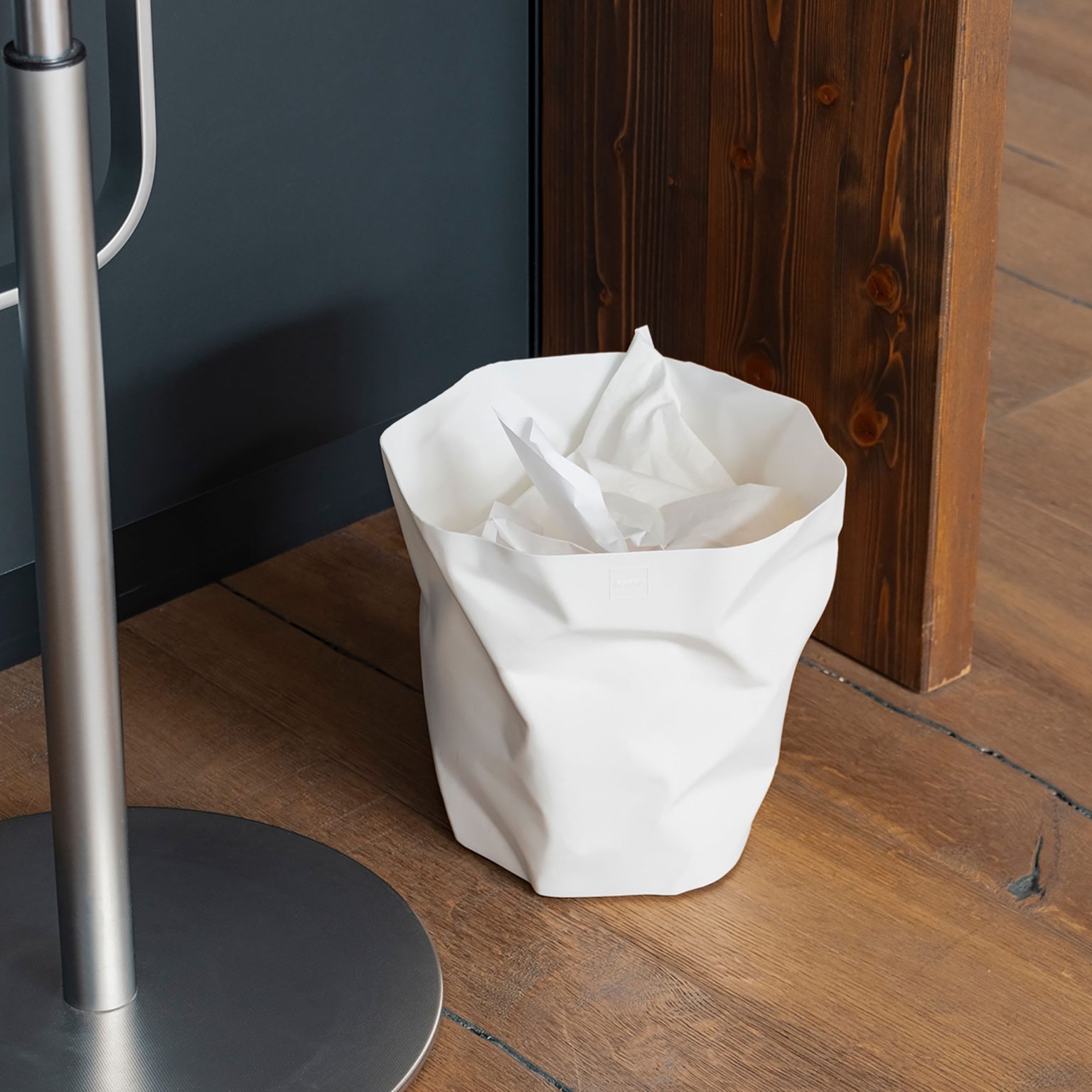 Essey - Crumpled Paper Bin | Gessato Design Store