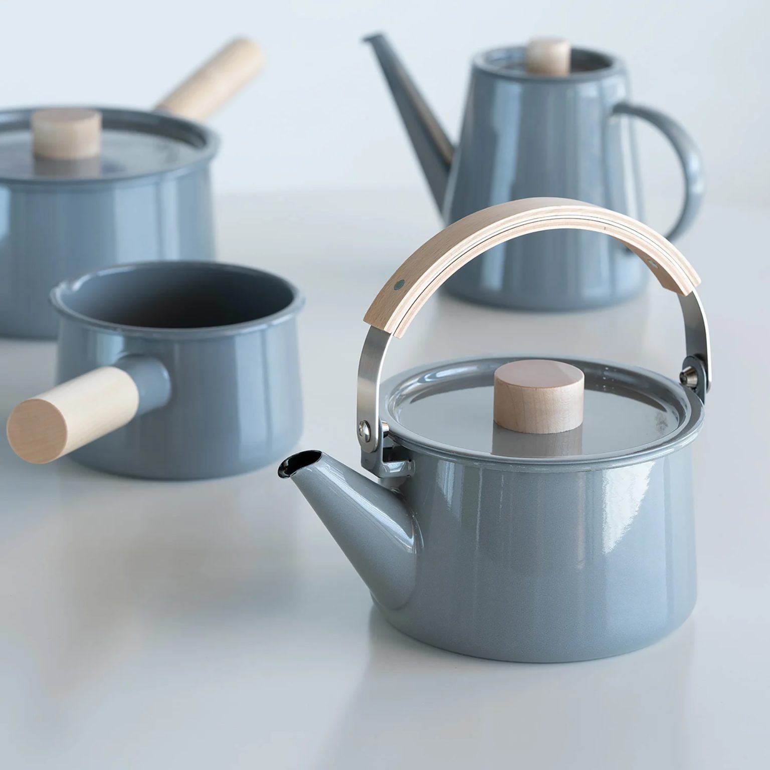 Kaico - Kaico Enamel Kettle with Wooden Handle, Gray | Gessato Design Store
