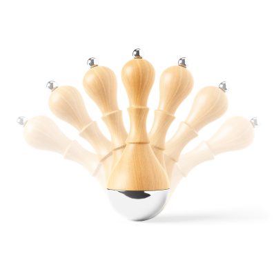 Umbra - Wobble Chess Set | Gessato Design Store