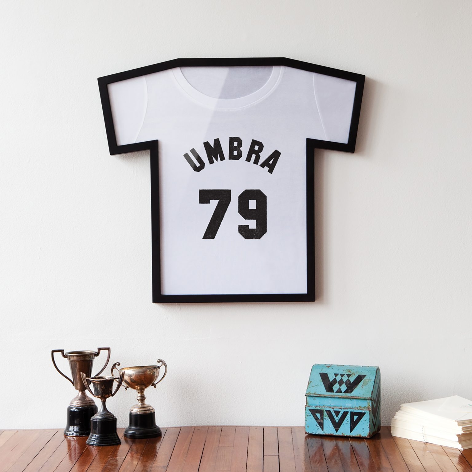 Umbra - T-Frame T Shirt Wall Frame | Gessato Design Store