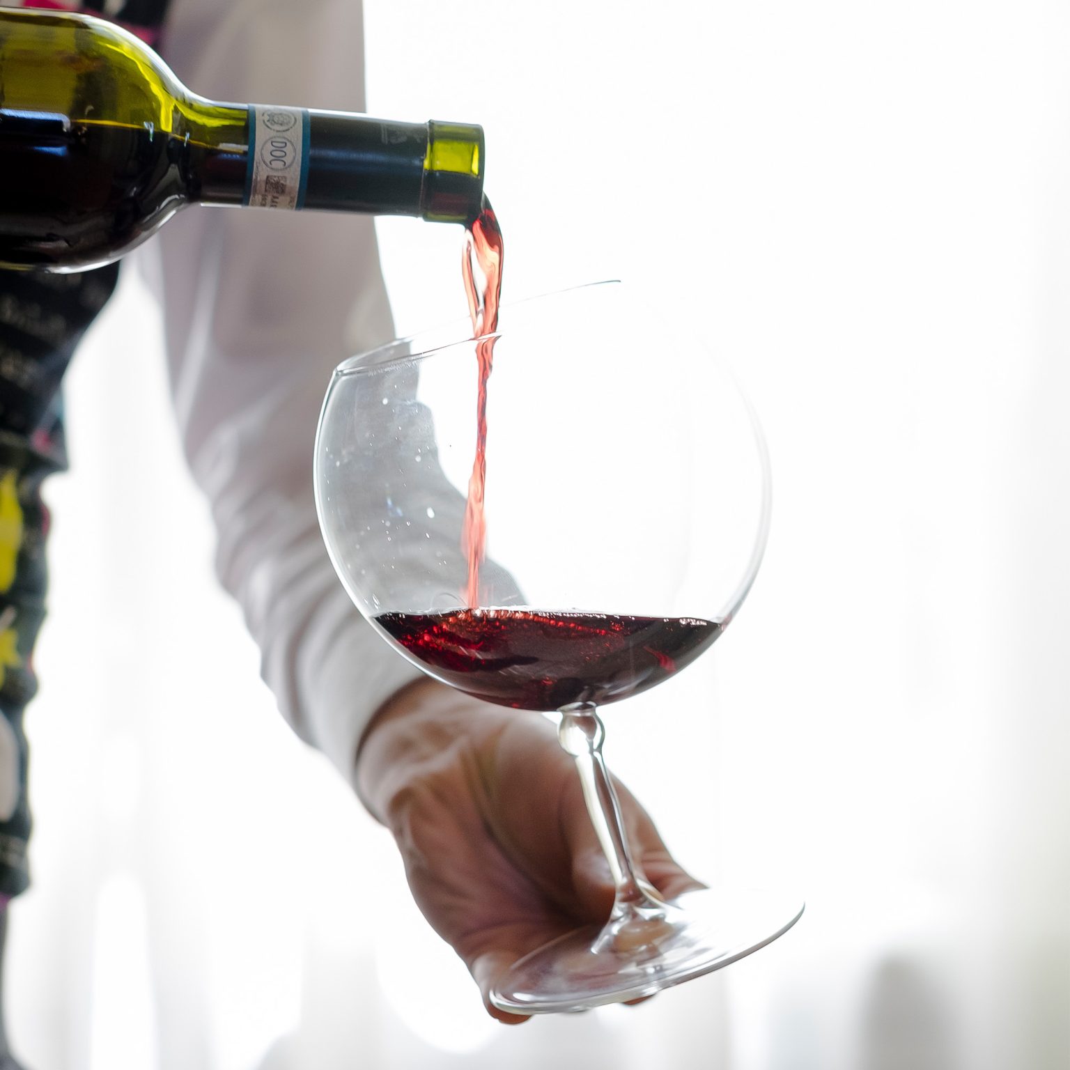 KANZ - Bubble Wine Glass XL | Gessato Design Store