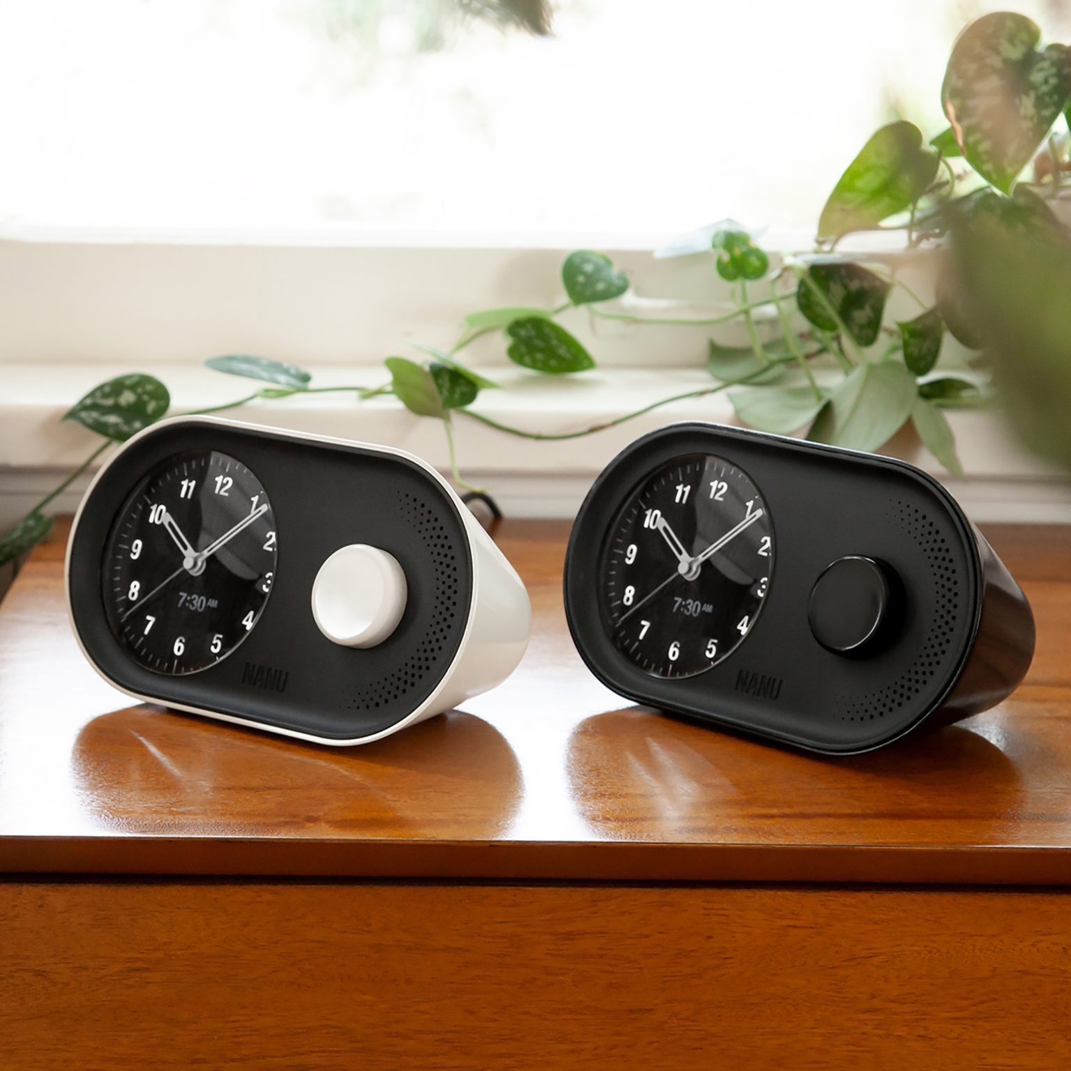 Nanu Design - Arc Alarm Clock | Gessato Design Store