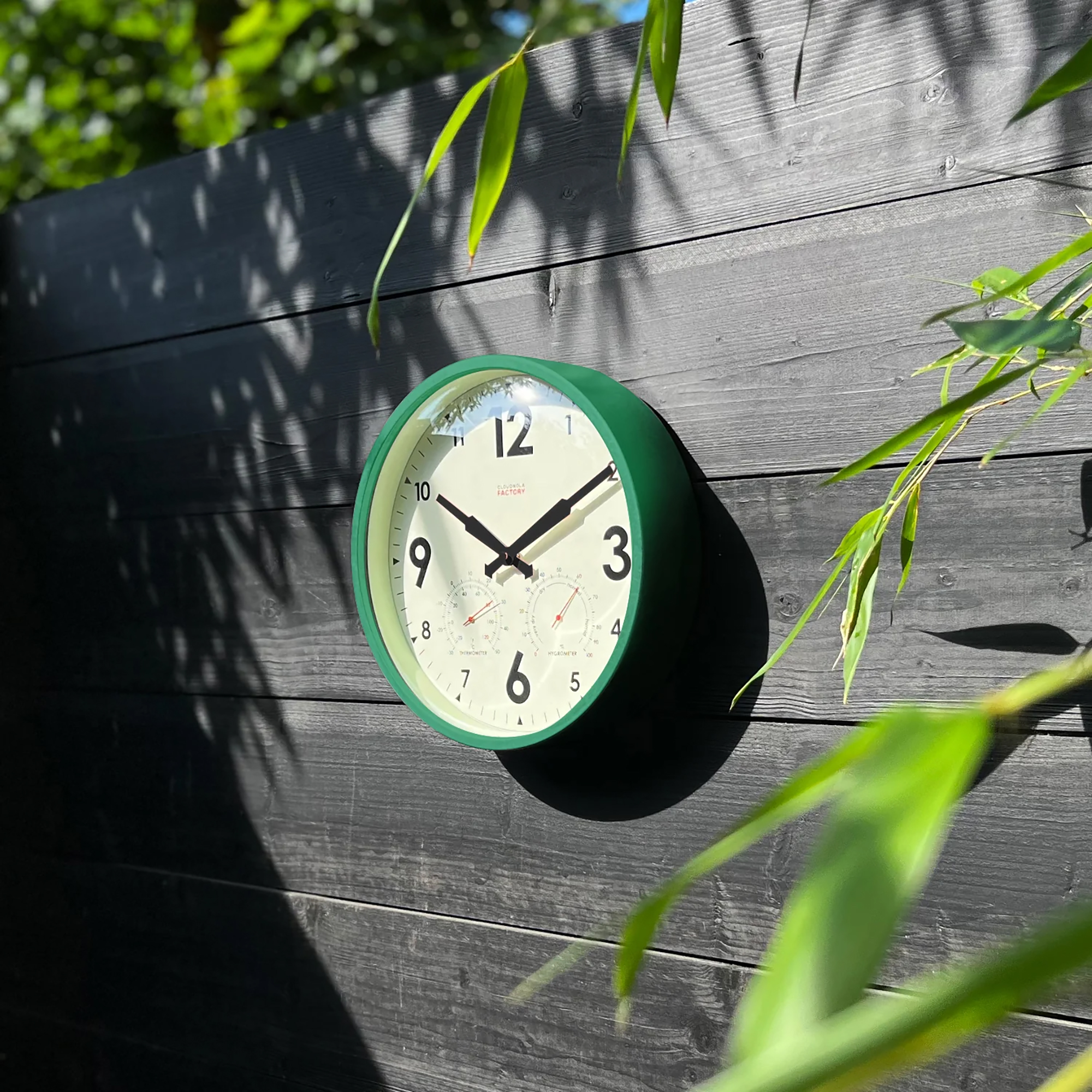 Cloudnola - Outdoor Green Clock | Gessato Design Store