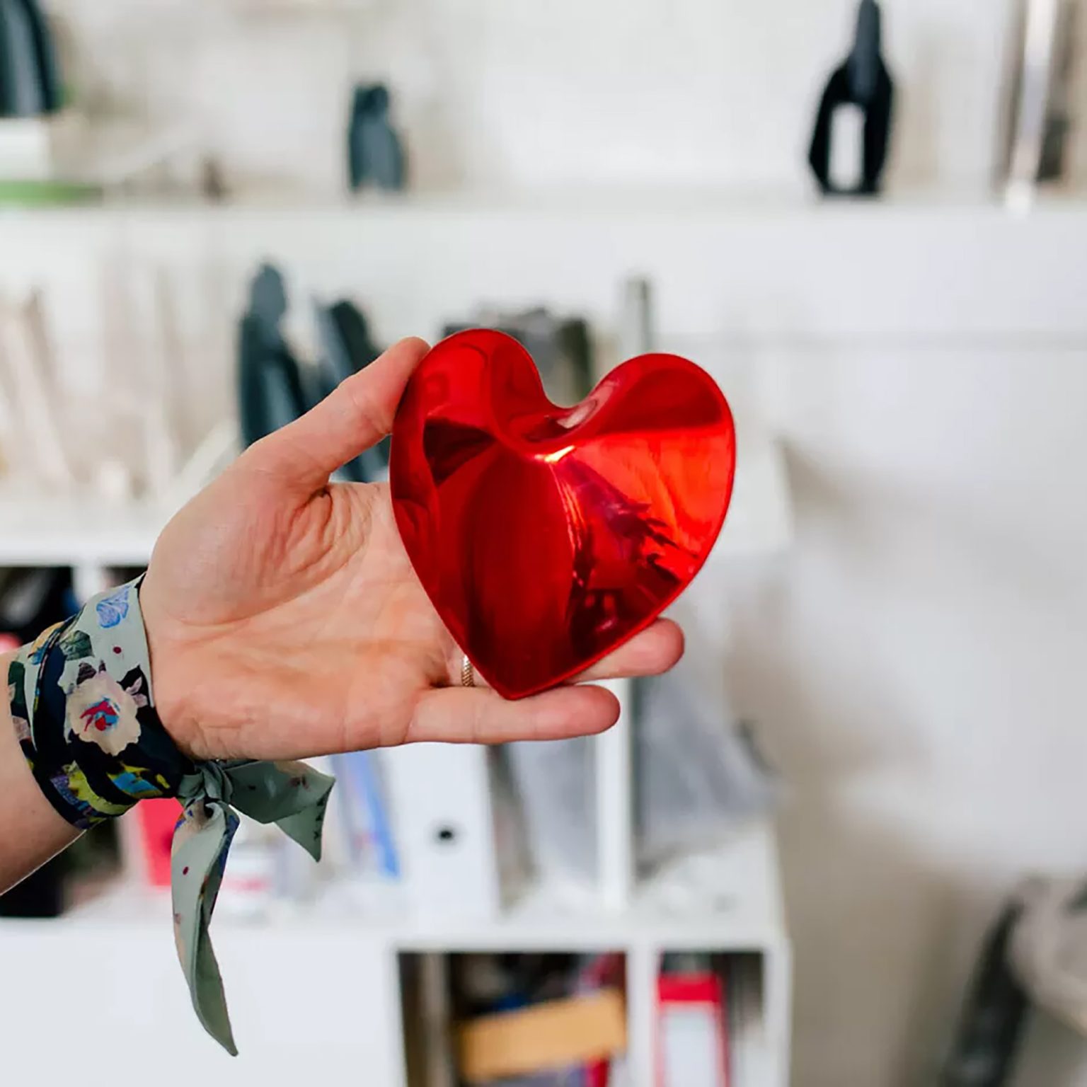Oskar Zieta - Hot Heart | Gessato Design Store