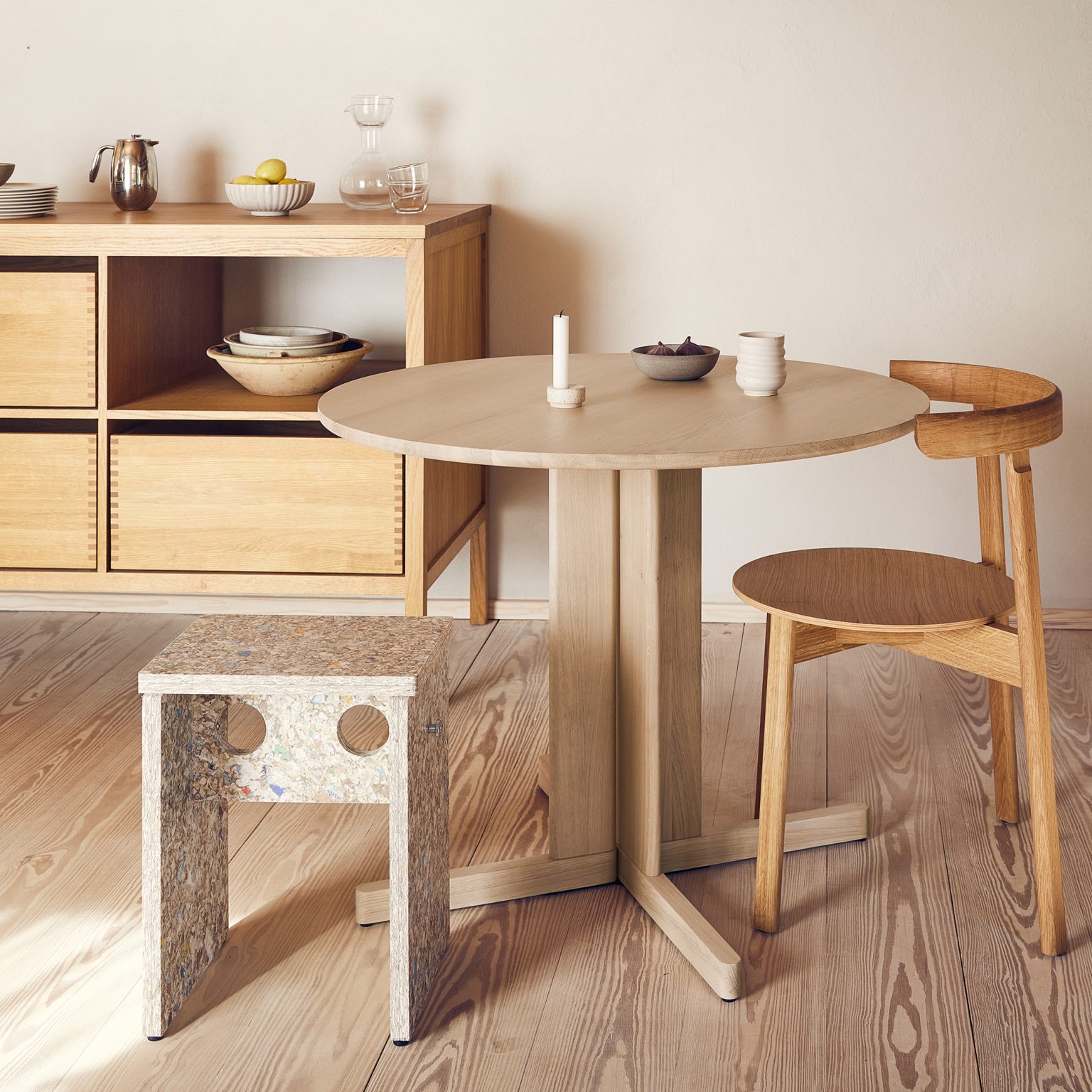 Form & Refine - Trefoil Round Table | Gessato Design Store