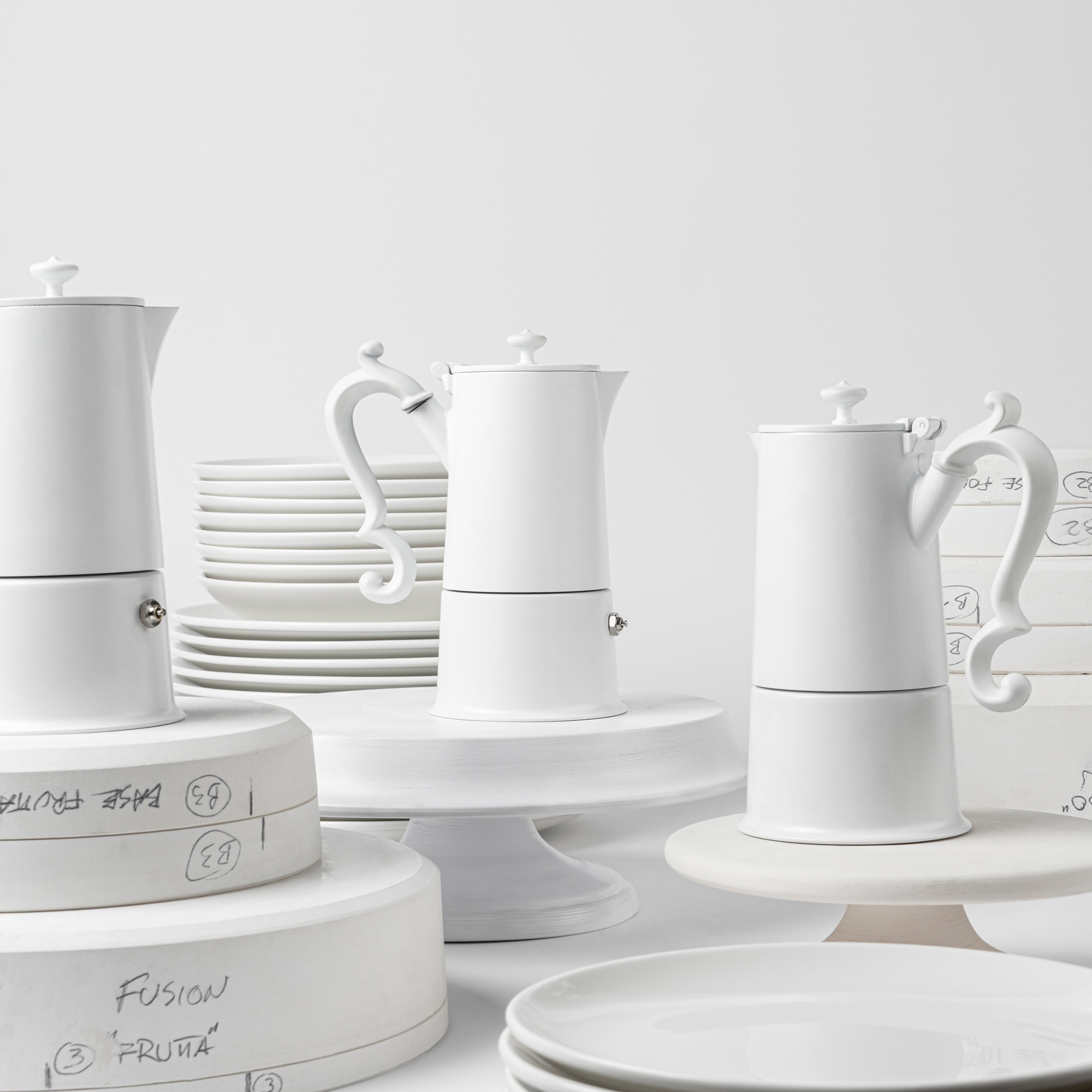 KnIndustrie - The Lady Anne Coffee Maker – White Edition | Gessato ...